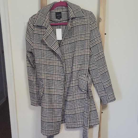 Love Tree | Jackets & Coats | Love Tree Black And White Plaid Trench ...